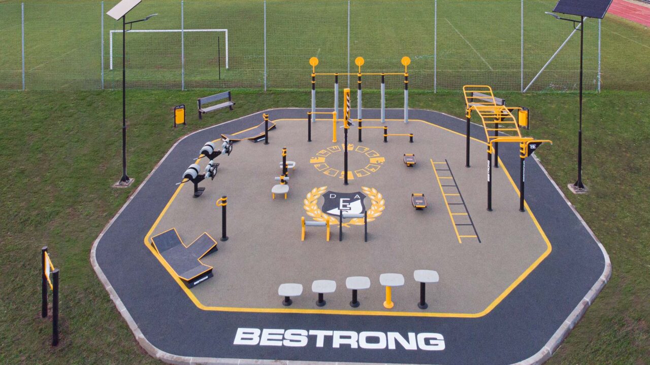 Outdoor Fitness | Play Envy